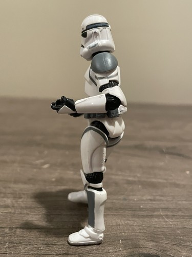 2005 Star Wars Revenge of the Sith Target Excl Coruscant Attack Clone ...