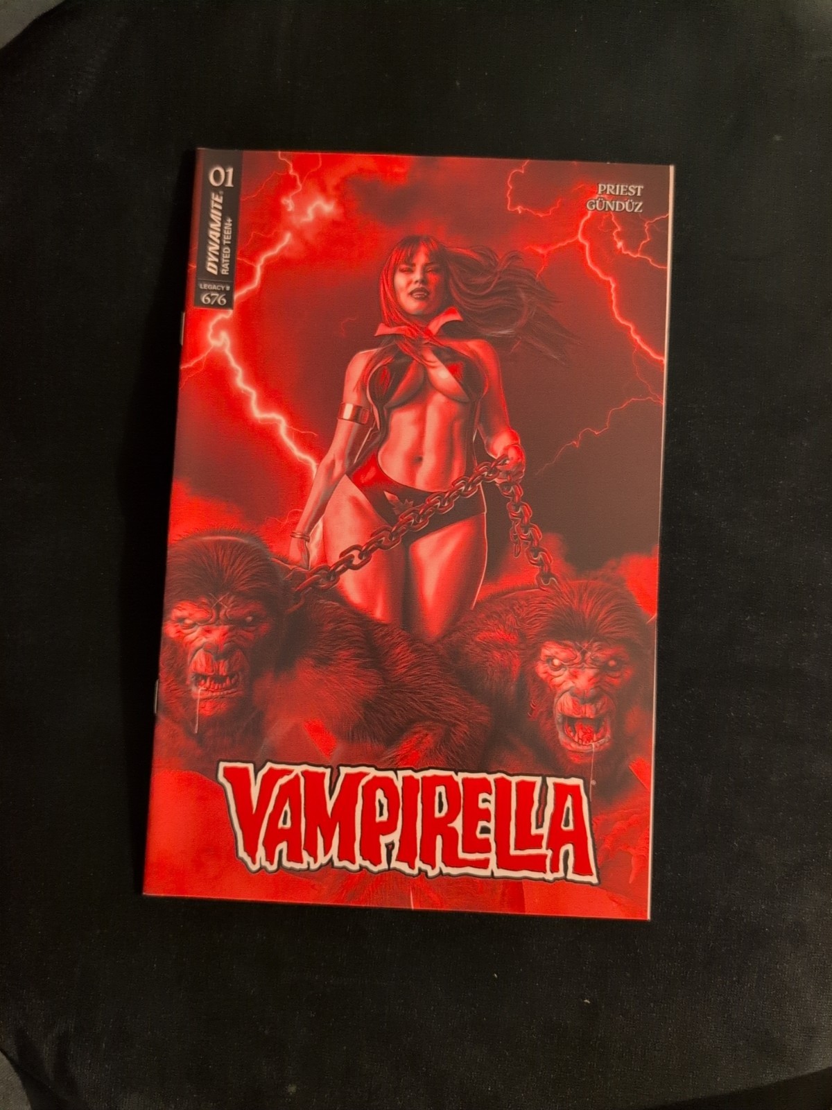 VAMPIRELLA #1 INCENTIVE MARK SPEARS VARIANT | eBay UK