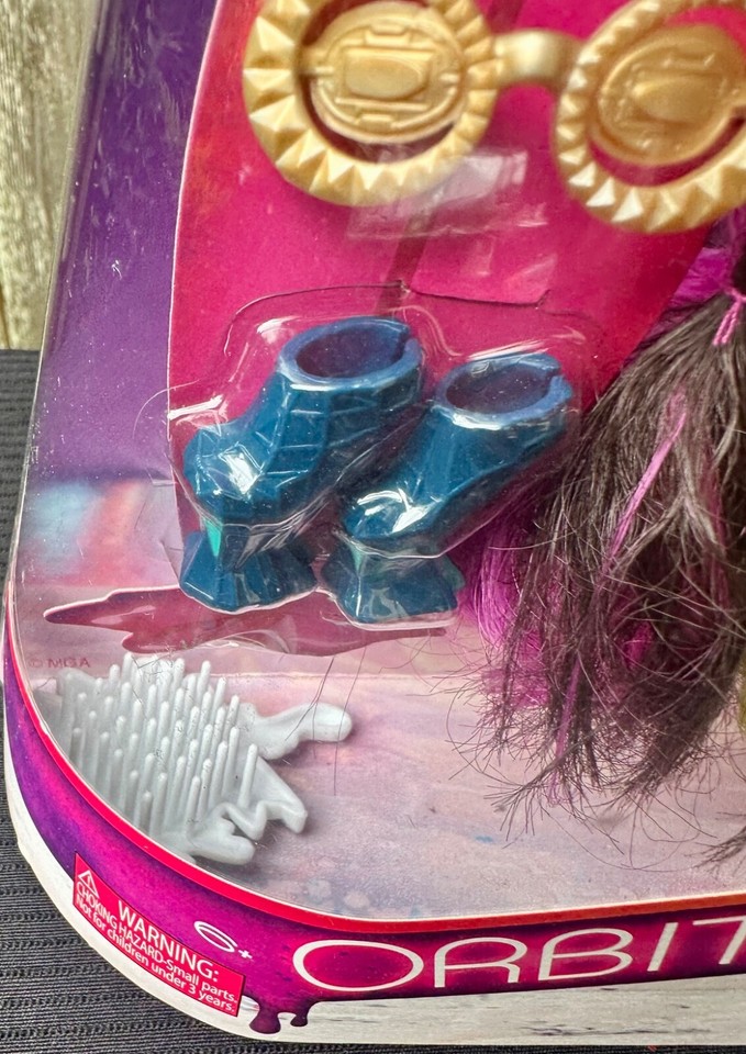 MGA Novi Stars Orbit Beach Alie Lectric 7” Doll. NEW BNIB. NRFB Sealed ...