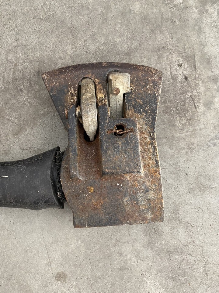 Chopper 1 Axe With Fibre-Core Handle Great Condition Works Great Wood ...