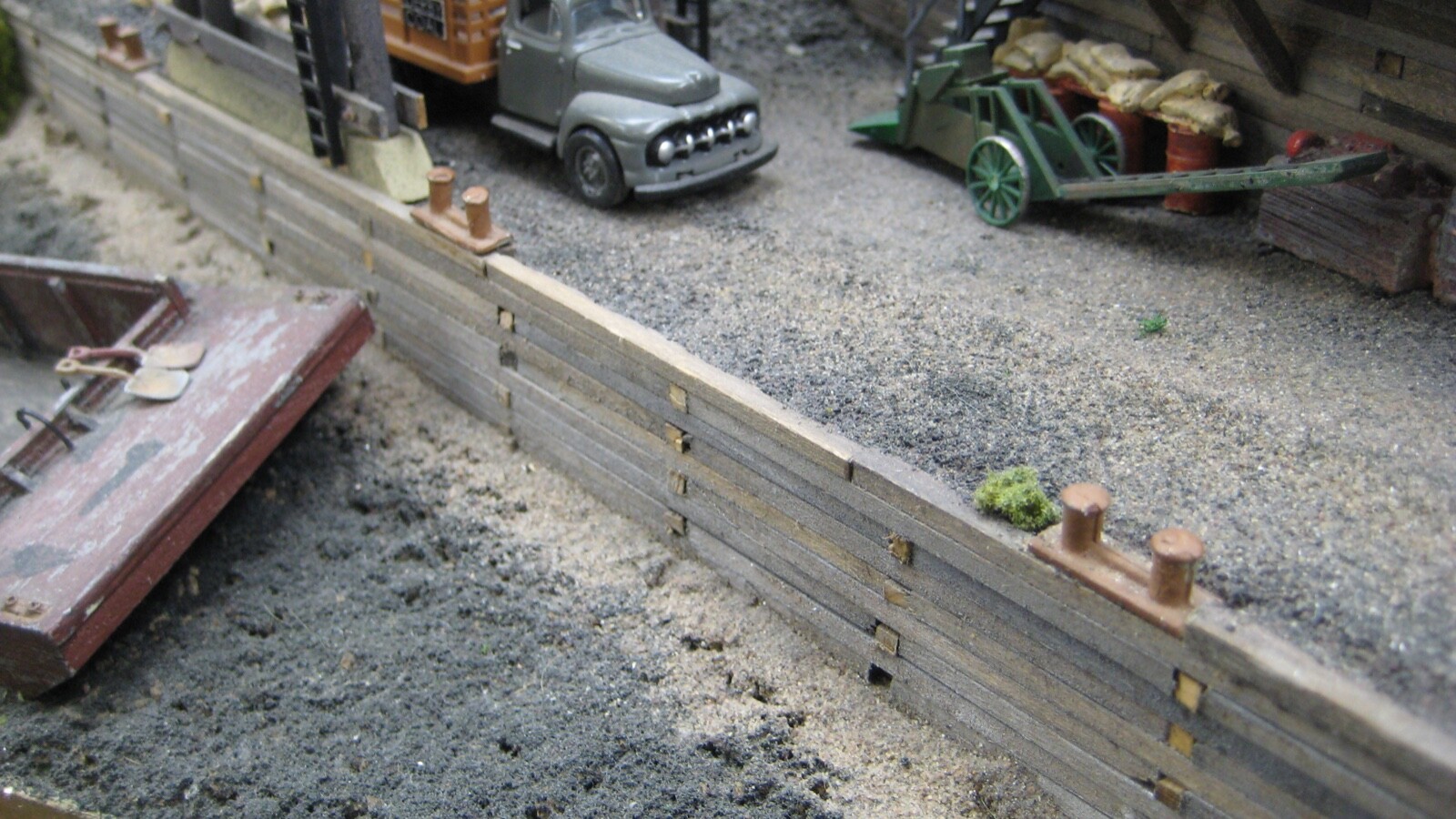 DOUBLE BOLLARD W BASE HO Scale Boat, Ship Dock, Pier Unpainted (4 Pack ...