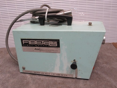 AVCO FIBERAY FIBER OPTIC LIGHT SOURCE ILLUMINATOR MODEL 188 WORKS | eBay