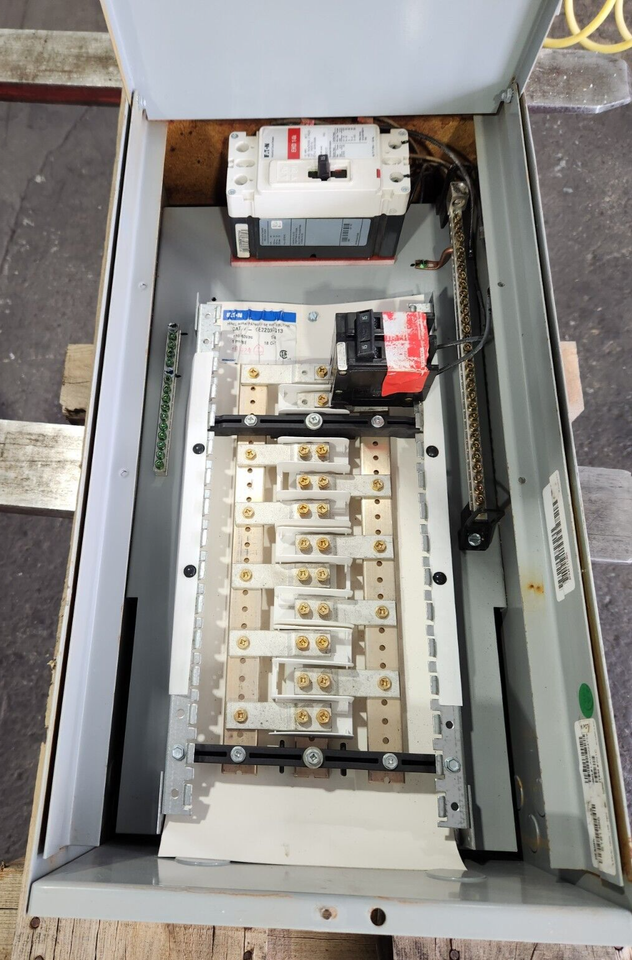 😎 NEW EATON 3 KVA MINI POWER ZONE 480 HV 120/240 LV 1 PHASE ...