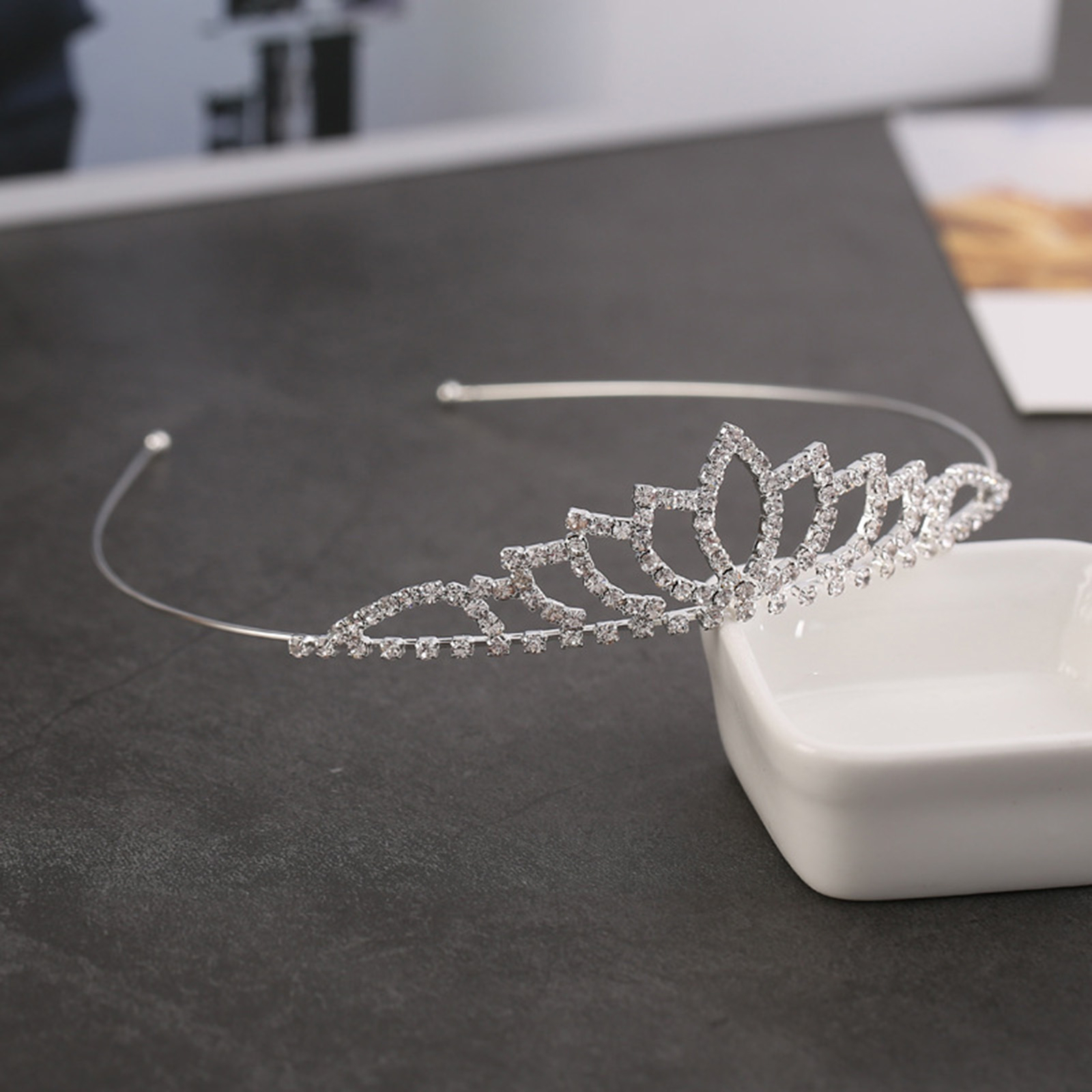 Queen Crown Hair Decoration Performance Adjustable Queen Crown Regular ...