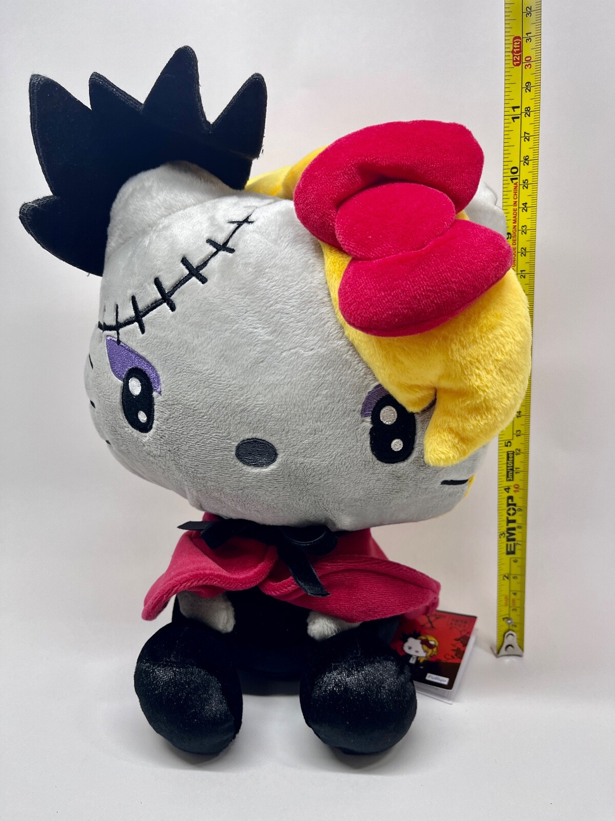 Sanrio YOSHIKITTY HELLO KITTY & X JAPAN Plush doll Halloween ver. Near ...
