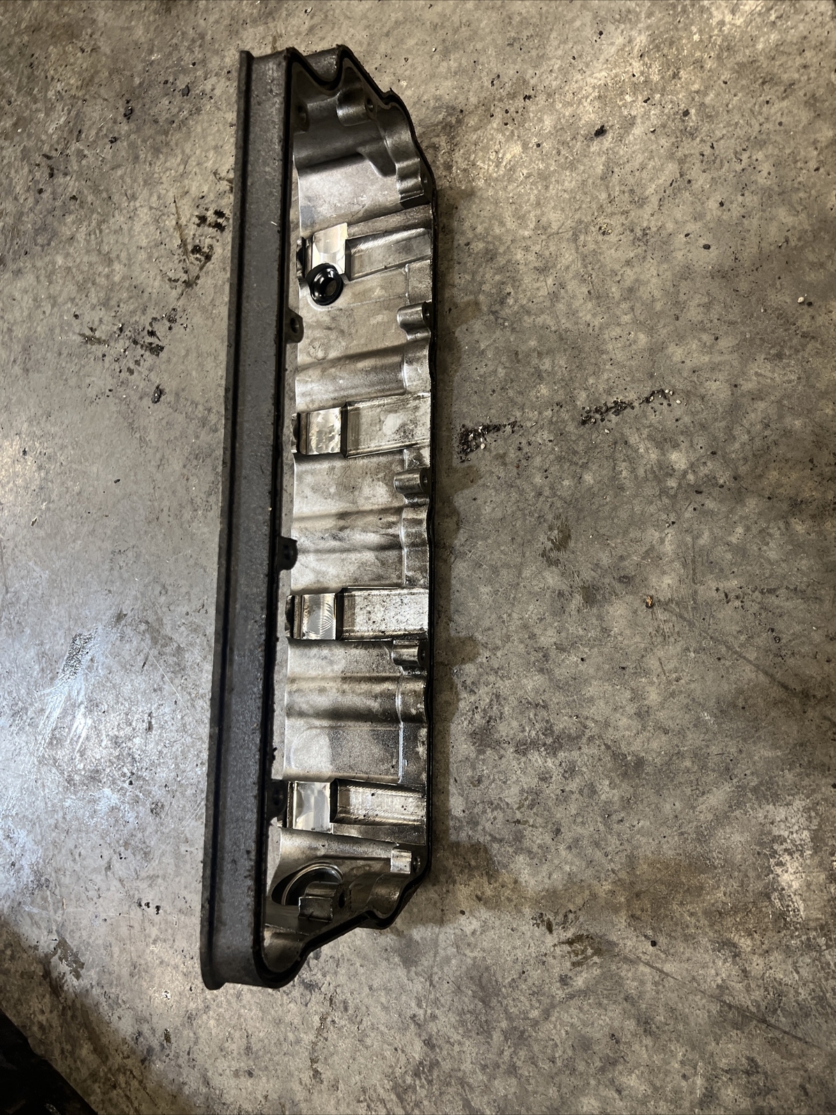 2008-2010 Ford 6.4L Powerstroke Superduty Valve Rocker Box Right Side ...