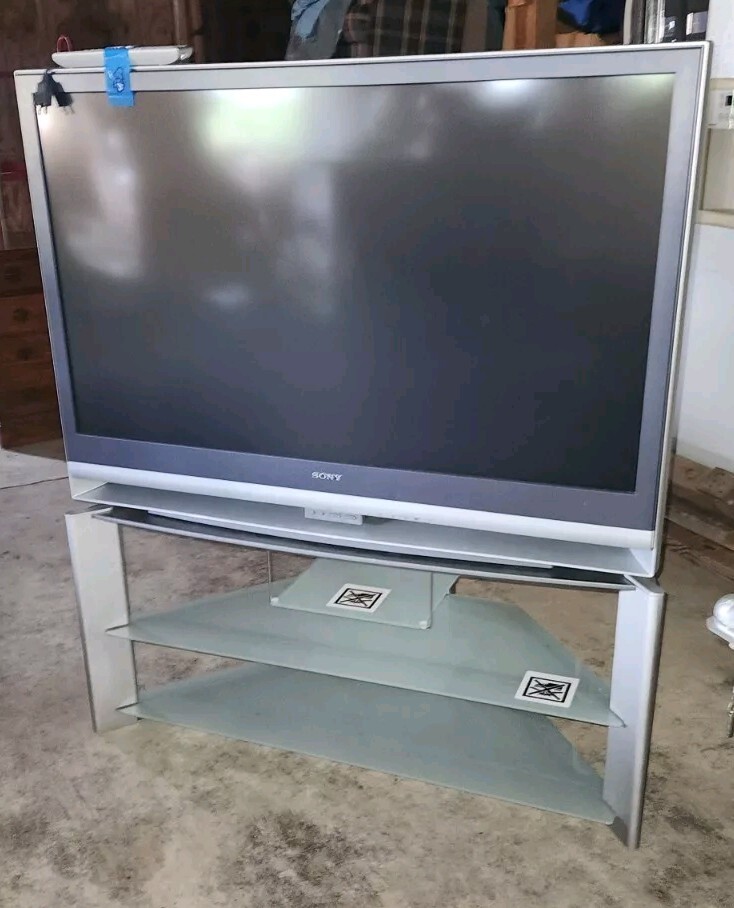 Sony KDF-E50A10 LCD Projection TV With Remote Gaming 50 Inch Works With ...