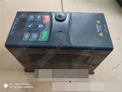 1PC nouveau Inverter CHF100A-2R2G-S2 220V/2.2KW Processeurs API ...