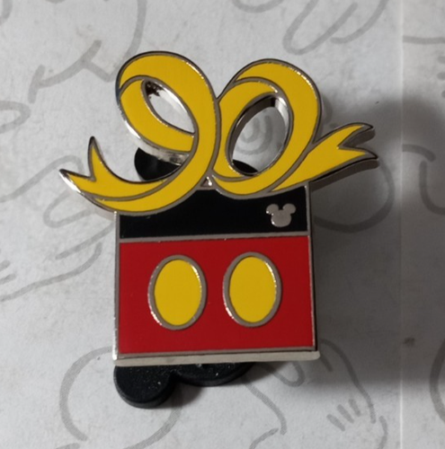 Mickey Mouse Character Presents 2019 Hidden Mickey Disney Pin 133489 ...