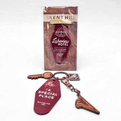 Silent Hill 2 Lakeview Hotel 4-Piece Keychain Set Room 312 + Pyramid ...