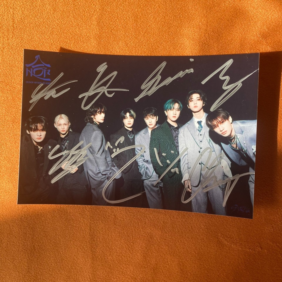 SALE STRAY KIDS 合 HOP WALKIN ON WATER AUTOGRAPHED SIGNED GROUP PHOTO 4* ...