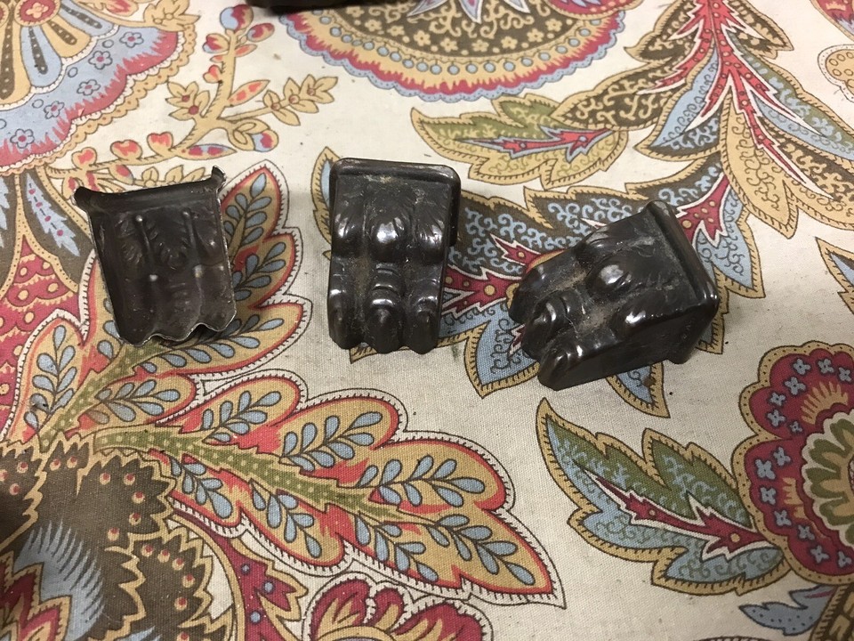 2 SETS OF 3 METAL CLAW FEET & 2 CLAW CAPS 3 LARGE ONES ARE BRASS 2” X 1 ...