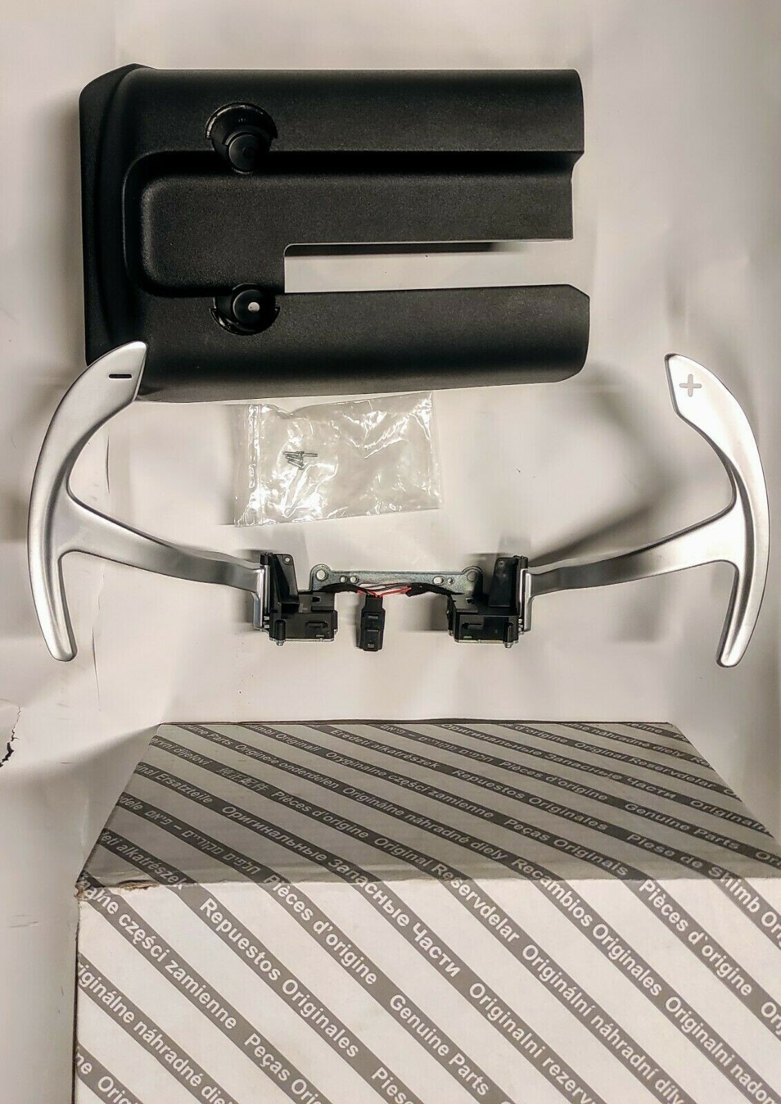 Alpha Romeo Guilia Streaing Wheel W Paddle Shifters