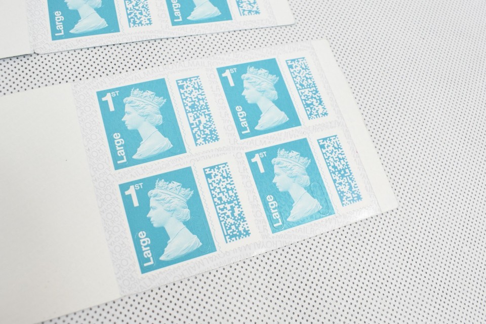 16x Royal Mail 1st Class LARGE LETTER Stamps New Barcoded Packs of 4 ...
