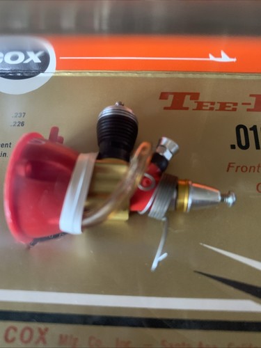 NEW Jewel Cased Cox Tee Dee .010 Contest C/L-F/F Airplane Engine Primo ...