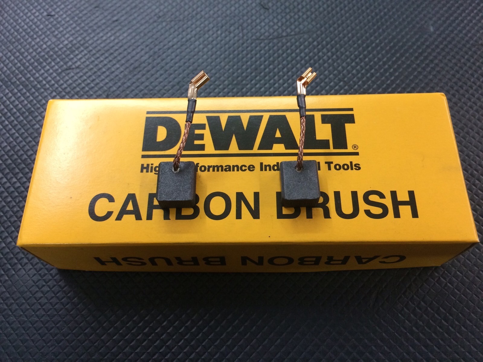 N257540 DeWalt Grinder Motor Brush Set DWE402 4-1/2" Small Angle ...