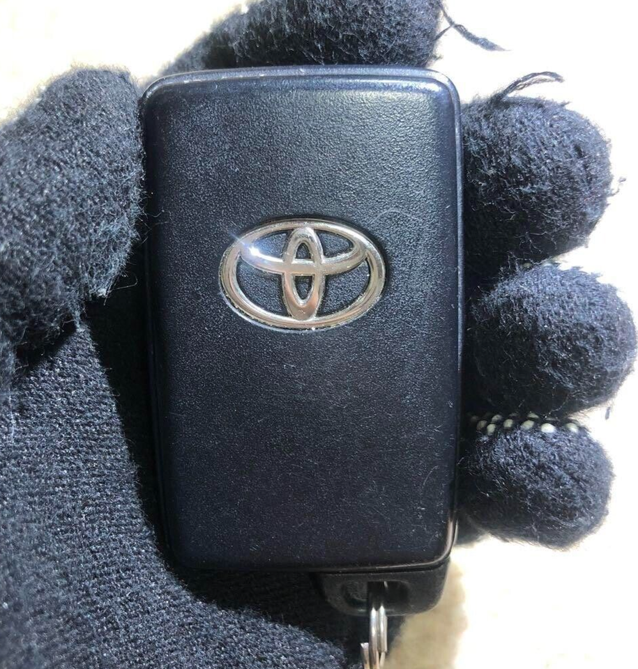 Toyota Axio Corolla Premio Genuine 3-Button Smart Key FOB 271451-0500 ...