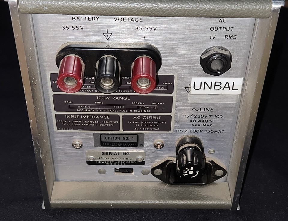 Hewlett Packard HP 400F AC Voltmeter ***USED, POWERS ON, NOT FULLY ...
