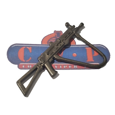 GI Joe 2004 Agent Jinx V2 Valor Vs Venom Gold Sub Machine Gun Weapon ...