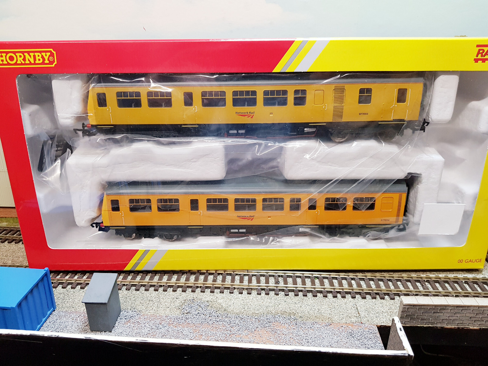 R30195 Hornby Railroad Plus Network Rail Class 960 2-Car DMU "IRIS 2 ...