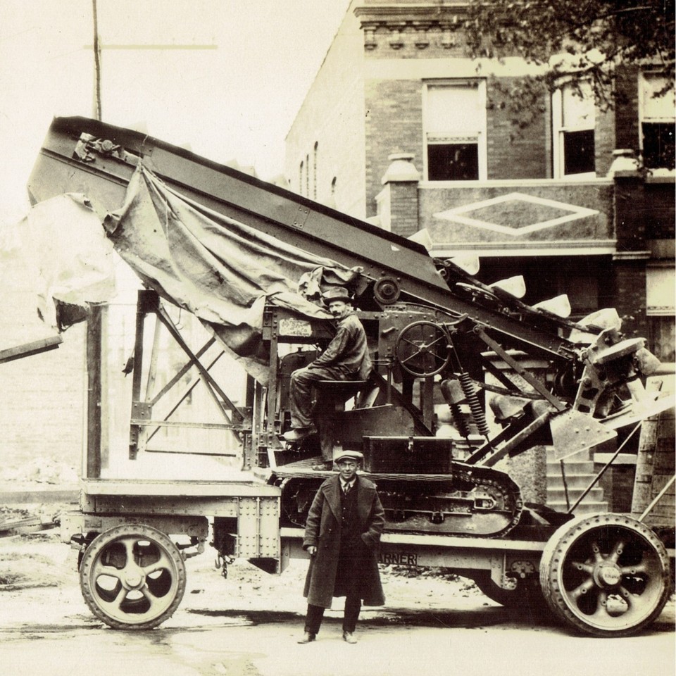 1925 8x10 Mack AC Bulldog FRENZEL BROS w/ Construction Equipment & Crew ...