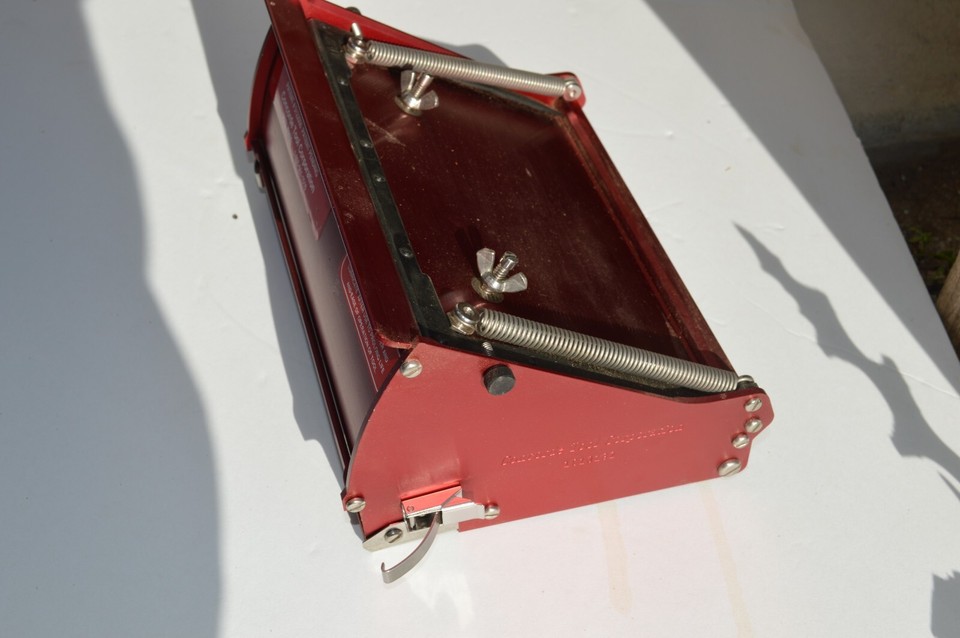 Red 10inch Mud Compound Putty Drywall Flat Finishing Box Tool missing ...
