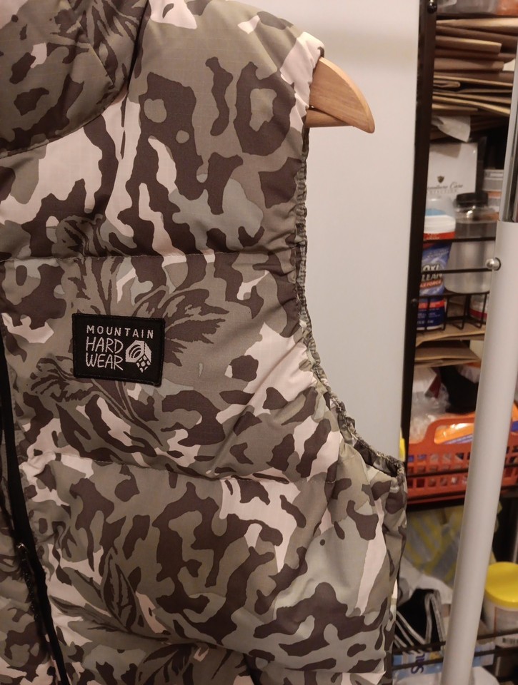 Mountain Hard Wear Nevadan Down Vest Women's Med Camo Orig. $260 NWT ...