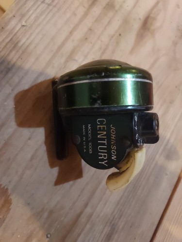 VINTAGE JOHNSON CENTURY MODEL 100B SPIN CASTING OLD FISHING REEL NICE ...