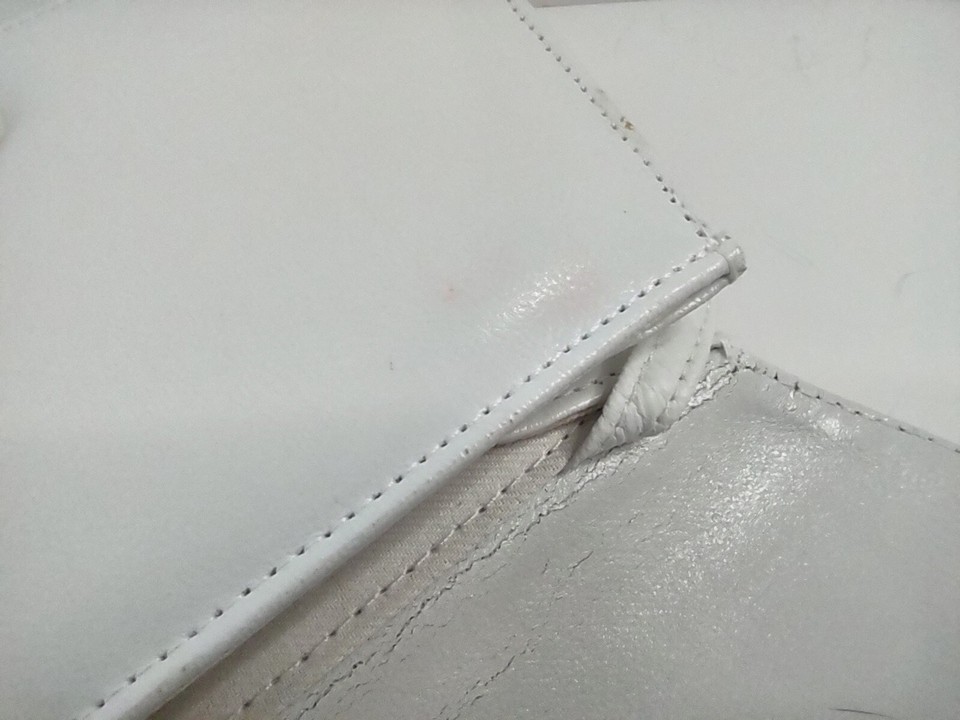 Vintage White Cross Body Purse Magnetic Snap Button Closure Handbag Mod ...