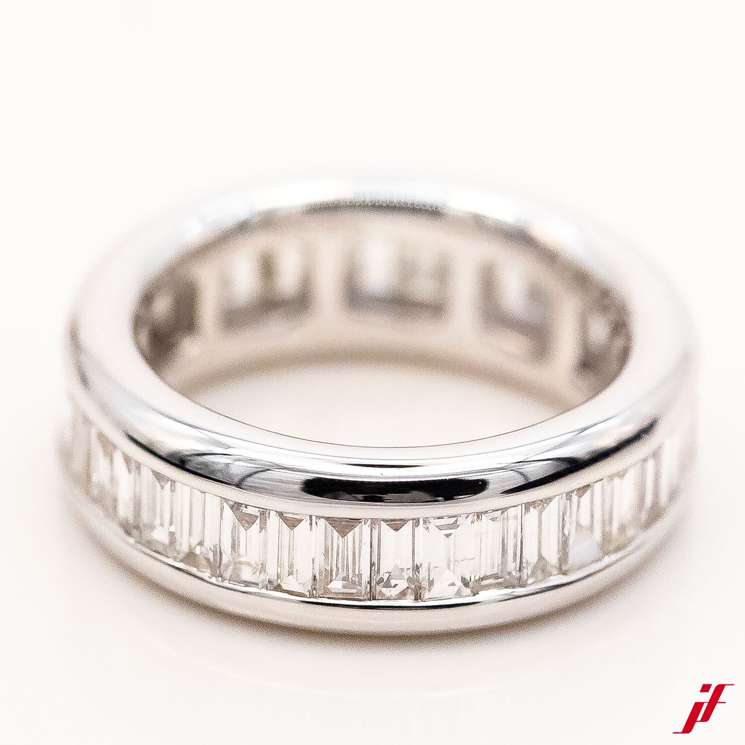 Memory Ring 18K White Gold Diamond Baguette 4.2ct TW/… - Gem