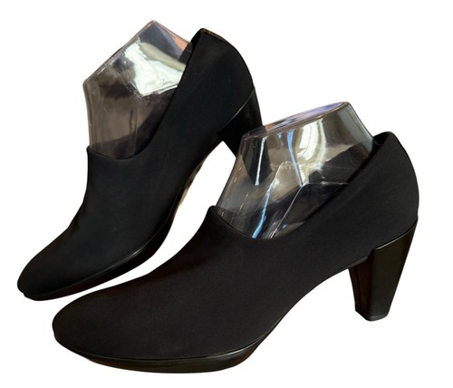 ECCO Sculptured 45 Black Fabric Block Heel Pumps Leather Lined EUC 9.5 ...