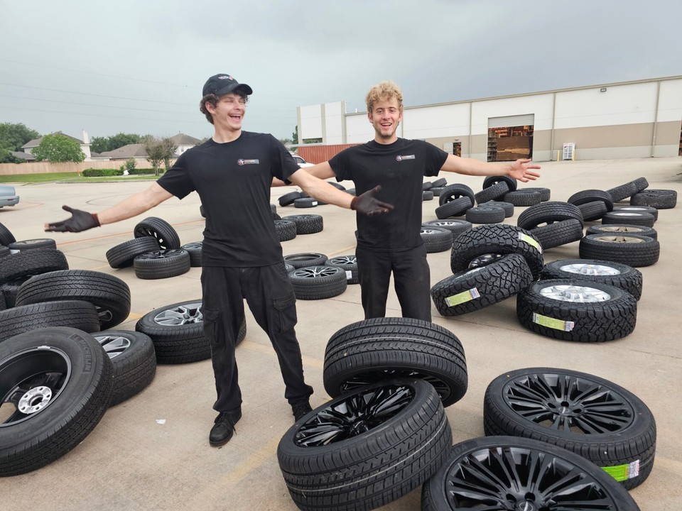 20" Kia Sorento X-PRO OEM wheels rims Telluride Sedona 2024 2025 2026 ...