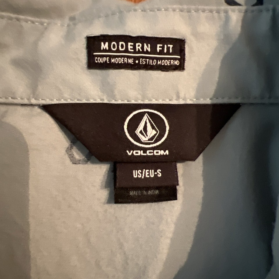 Volcom Shirt Mens S Blue Green Modern Fit Button Up Short Sleeve Logo ...