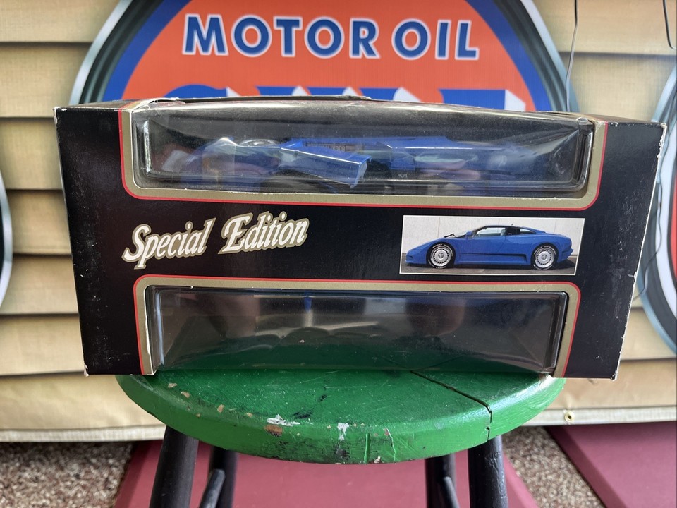 1:18 Bugatti EB 110 Blue Maisto Special Edition | eBay