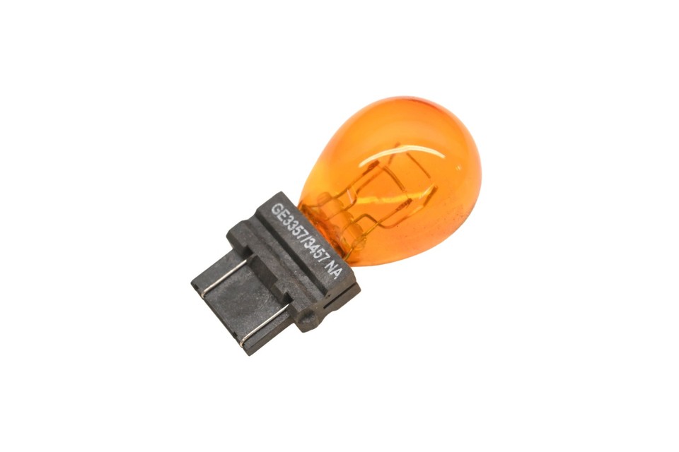 General Electric 3457NA, GE3357 Amber 12v E25 Bulb NOS | eBay