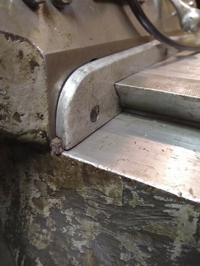 Bridgeport milling machine saddle and knee felt wipers set | eBay