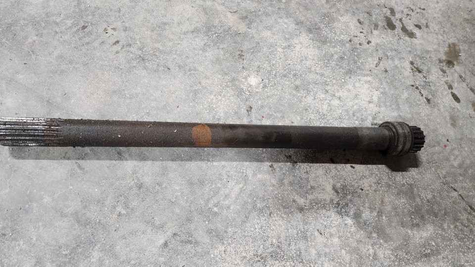 Ford 850 Tractor 5 Speed Transmission PTO Drive Shaft 900 800 | eBay