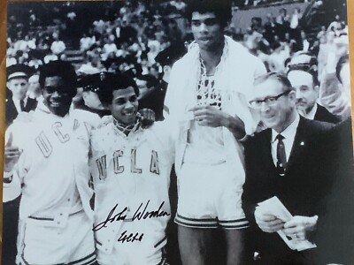 JOHN WOODEN AUTOGRAPHED 8X10 LEW ALCINDOR UCLA BRUINS NATIONAL CHAMPS ...