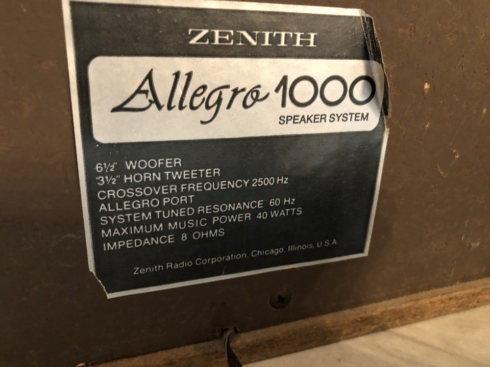 Vintage Zenith Digilite Stereo /FM 8 Track F680W Allegro 1000 Speakers ...