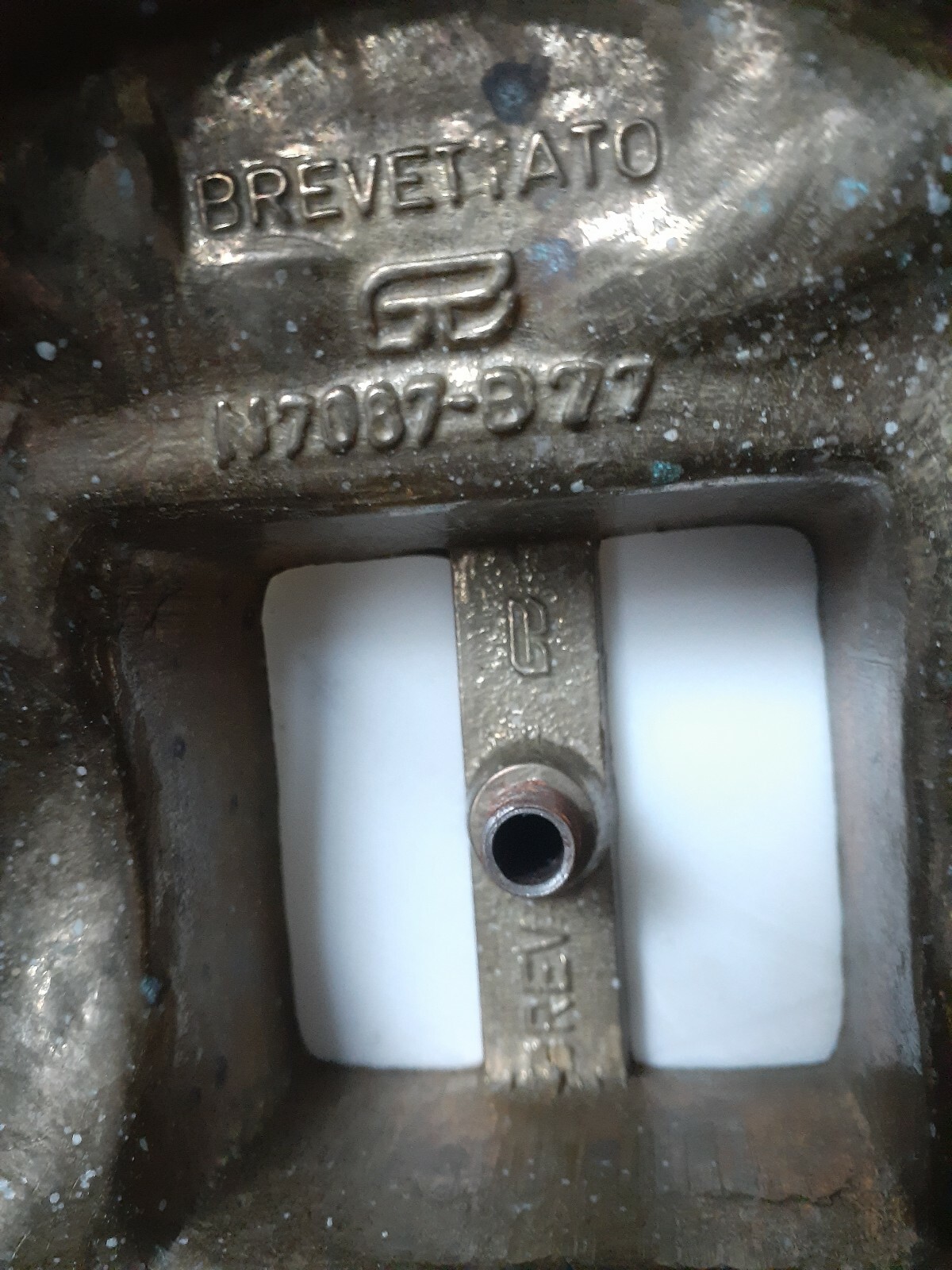 Brevettato Mantle Clock with 2 Brevettato Candelabras Brass White ...