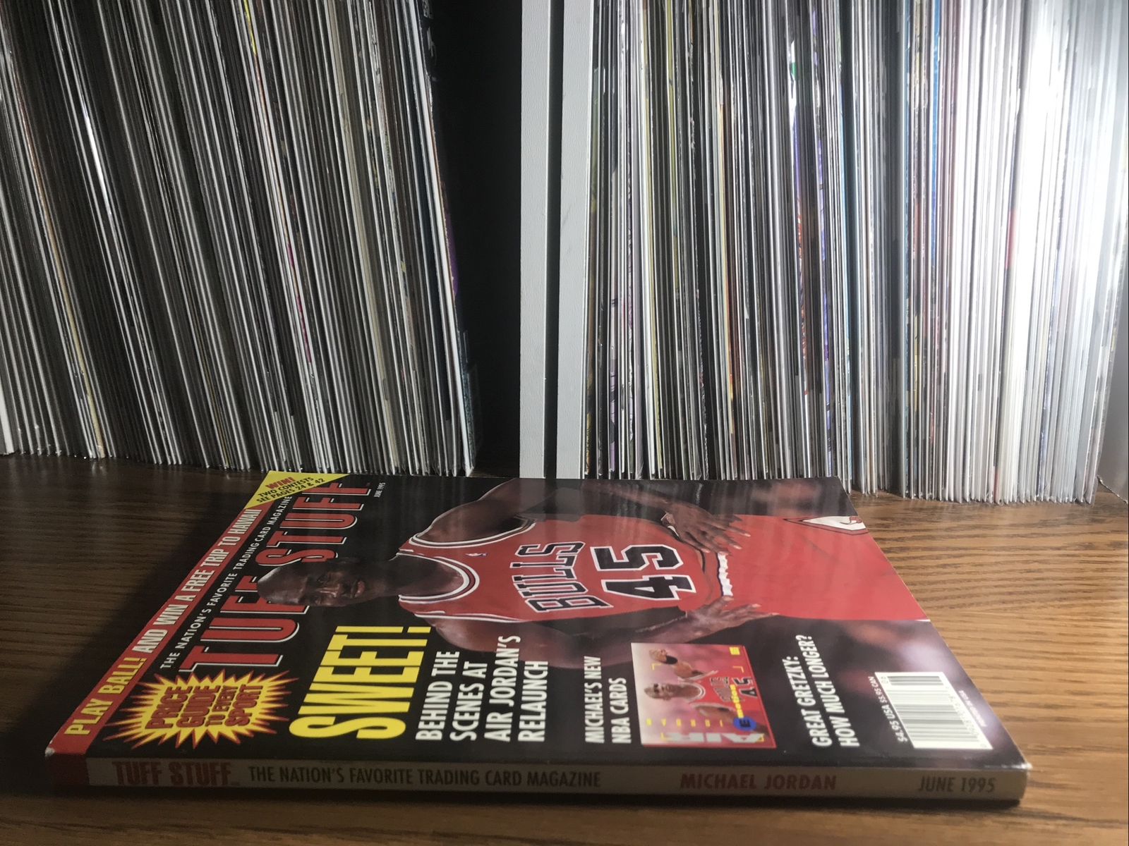 MICHAEL JORDAN TUFF STUFF TRADING CARD GUIDE WEARING NO 45 BULLS JERSEY ...