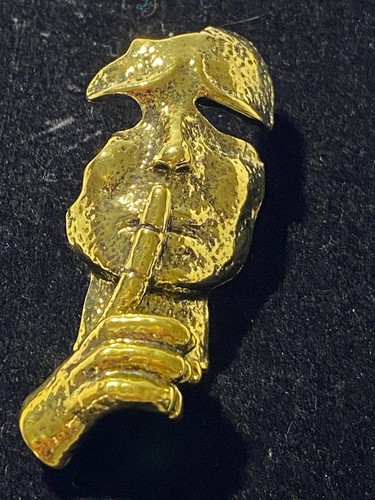 BETSEY JOHNSON GOLD FACE & HAND SHHH QUIET PIN | eBay