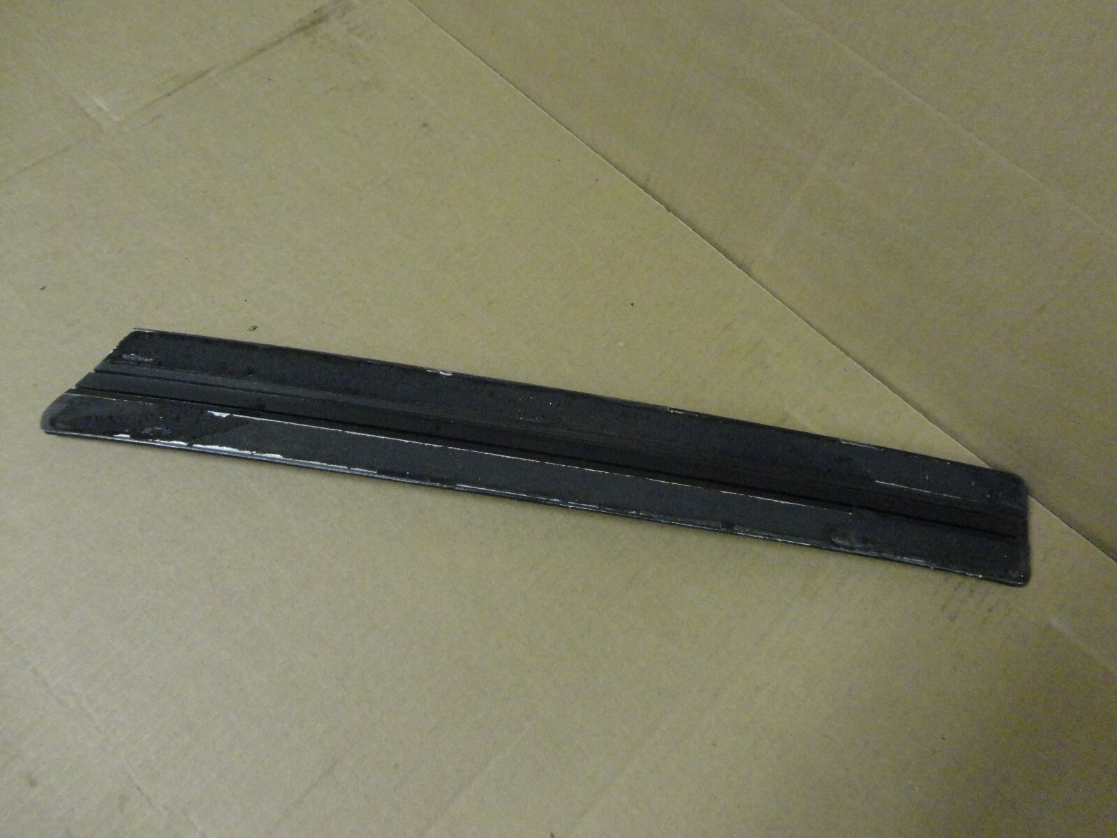 87-91 Ford Full Size Bronco XLT Rear Body Lower Trim Molding OEM Driver ...