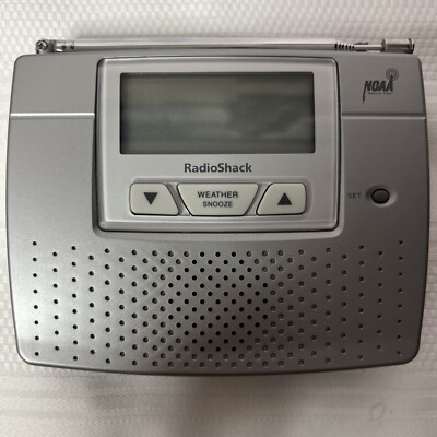 RADIO SHACK Realistic NOAA Bedside Weather Alert Radio Alarm Clock 12 ...