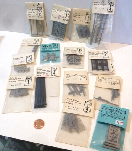 GRANDT LINE Group of 16 DOLLHOUSE MINIATURE 1/4" SCALE ITEMS | eBay