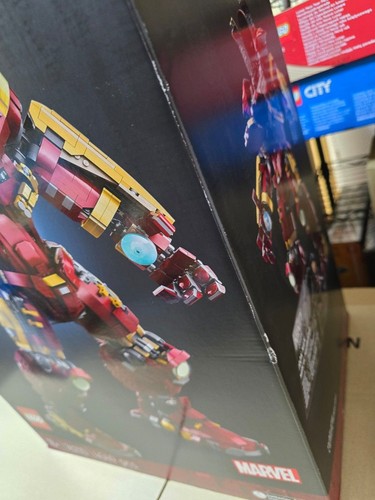 LEGO Marvel The Infinity Saga Hulk Buster 76210 Toy Block Building Kit ...