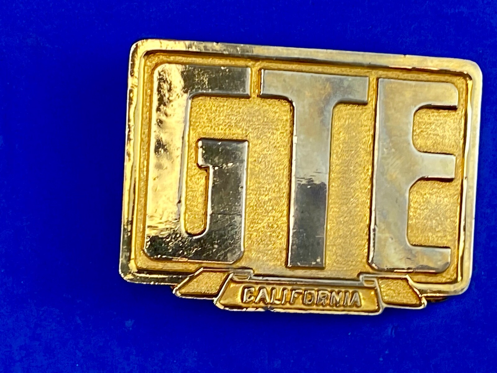 Vintage GTE telecommunications California logo gold c… - Gem