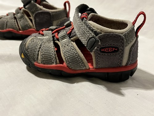 KEEN Baby Toddlers Size 4 Sandals Closed Toe Water Shoes | eBay