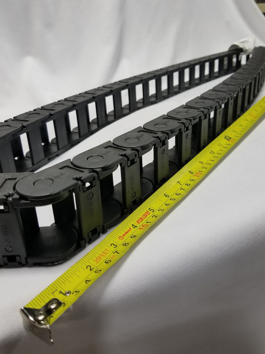 Igus 250-03-055-6MC 6 Ft. Snap Open Cable and Hose Carrier 1-1/2"W ...