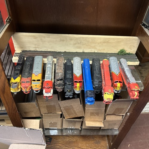 HO Scale Locomotive Large Lot Parts/Shells/Complete | eBay